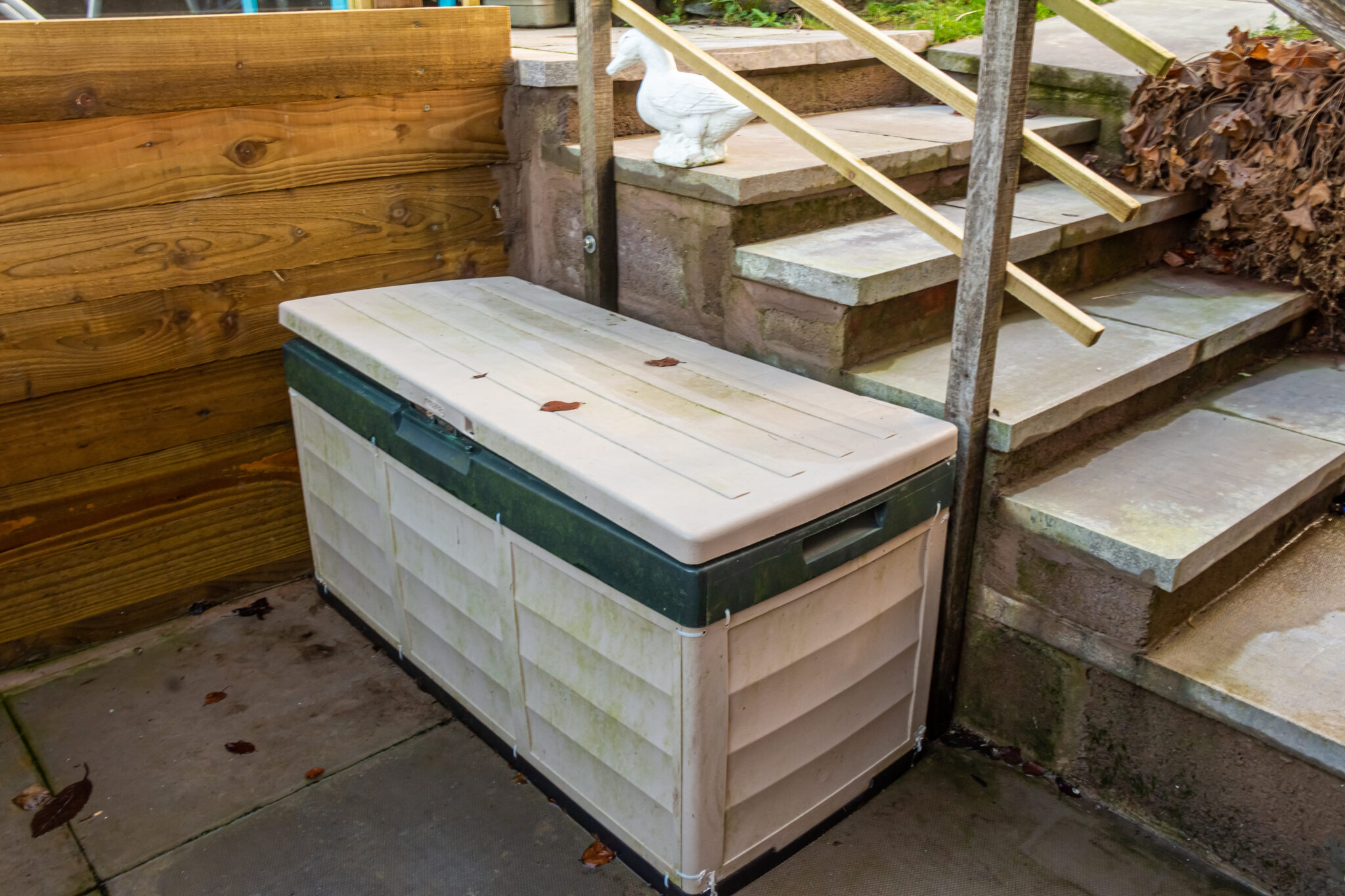 16 Innovative DIY Outdoor Storage Solutions – DIYReveal