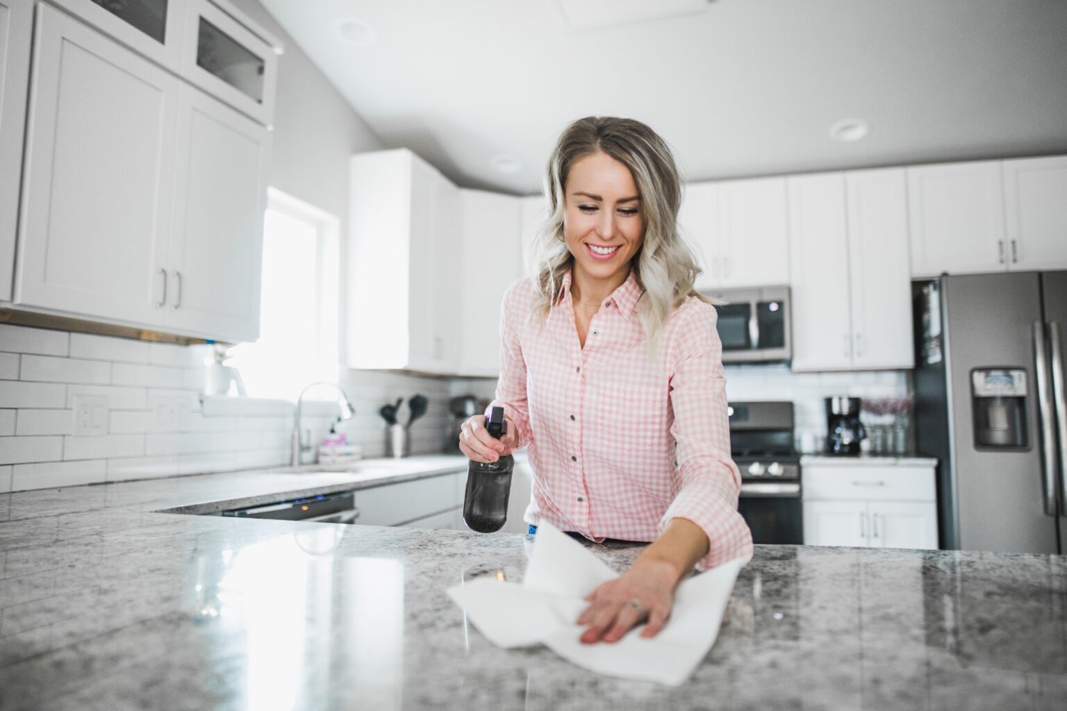 8 Simple Daily Tasks for a Cleaner, More Organized Kitchen - DIYReveal